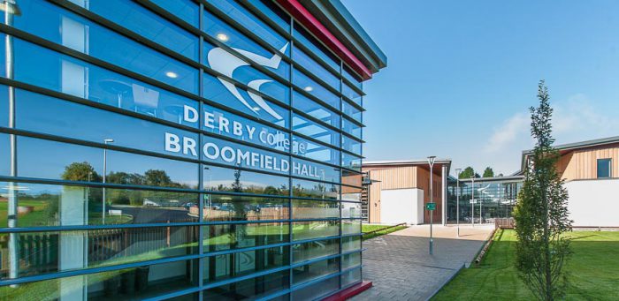 Level 2 Animal Care and Welfare Assistant Apprenticeship - DCG