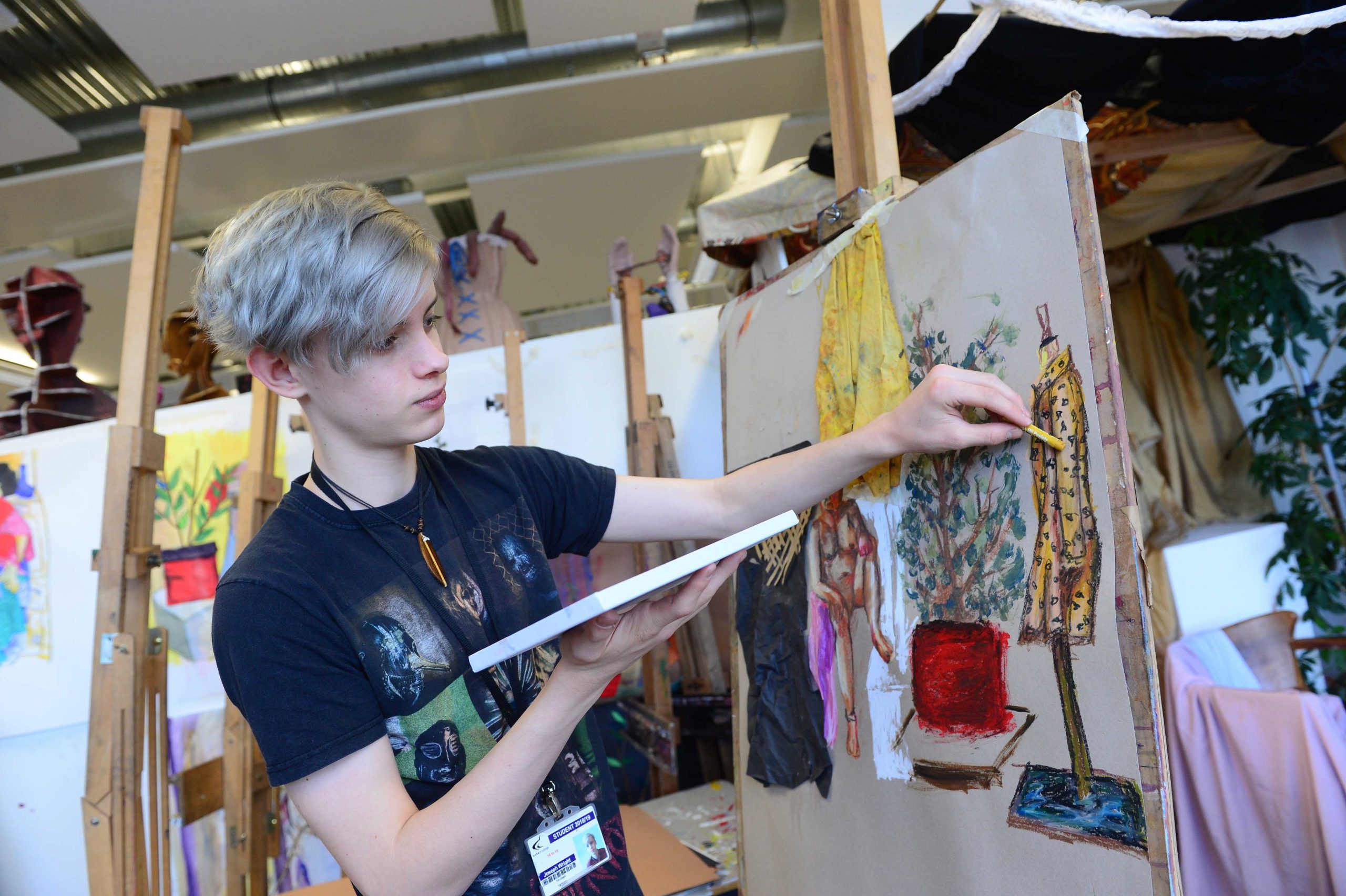 Art and Design courses at DCG - DCG